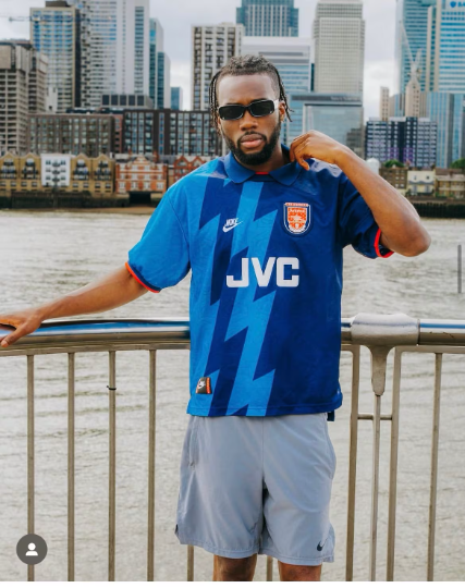 Arsenal 1994-1995 blue lightening bolt away jersey JVC sponsor logo ...